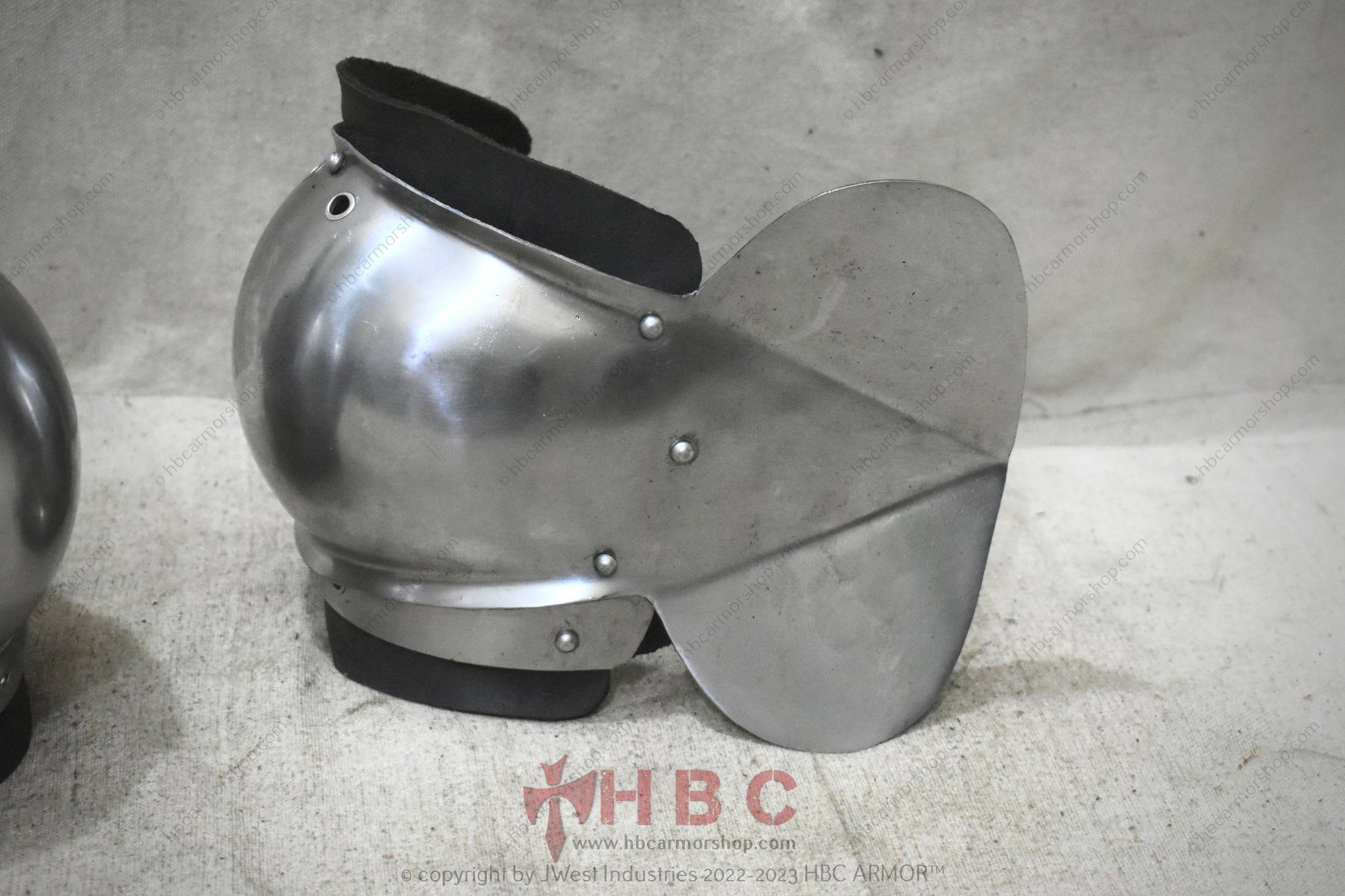 Floating Knee Armour Medieval Combat/SCA/IMCF Knee — HBC Armor Shop