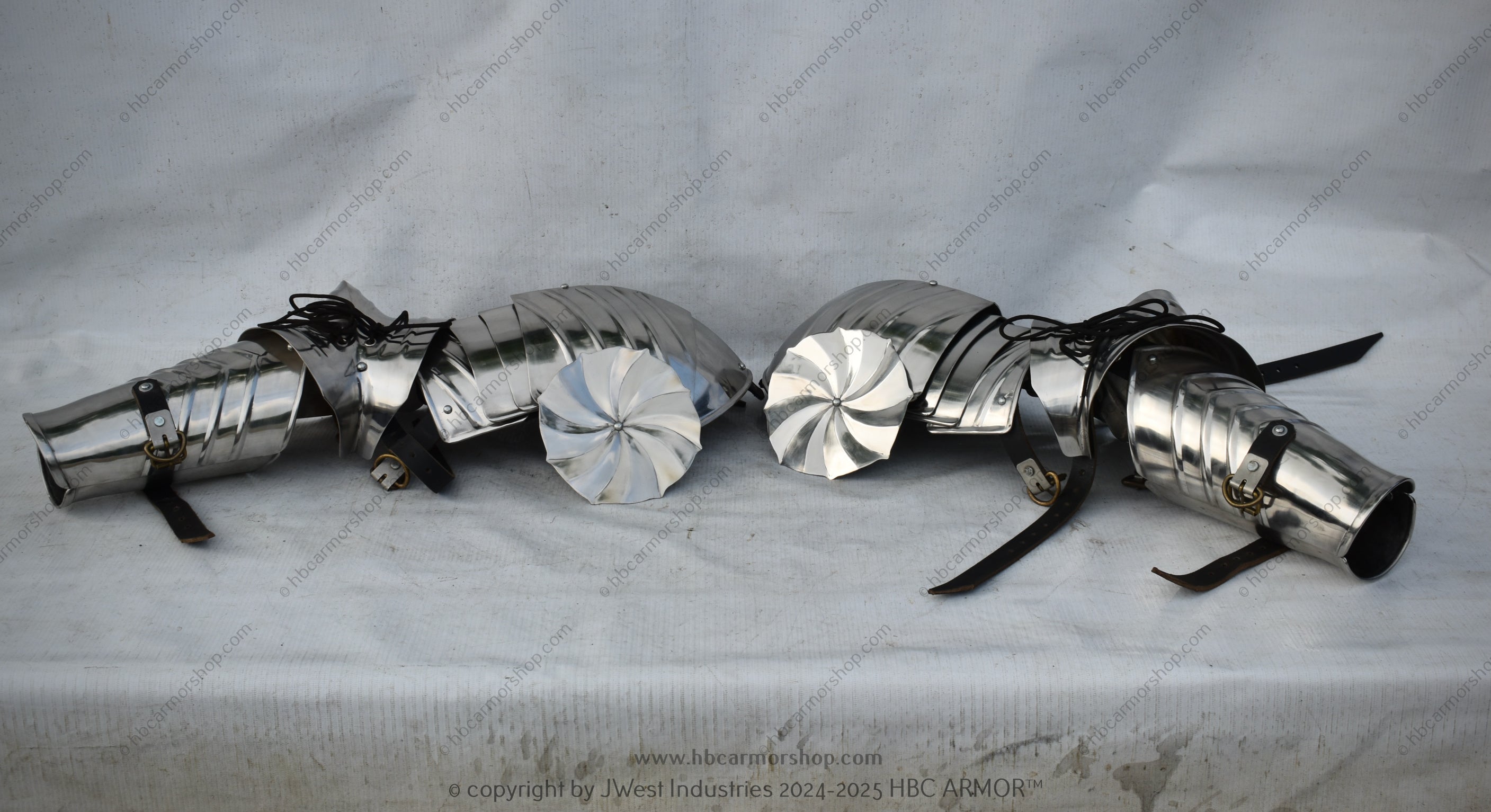 Handforged Gothic Armour Set of Arms and Legs COMBO - by HBC Armor ...