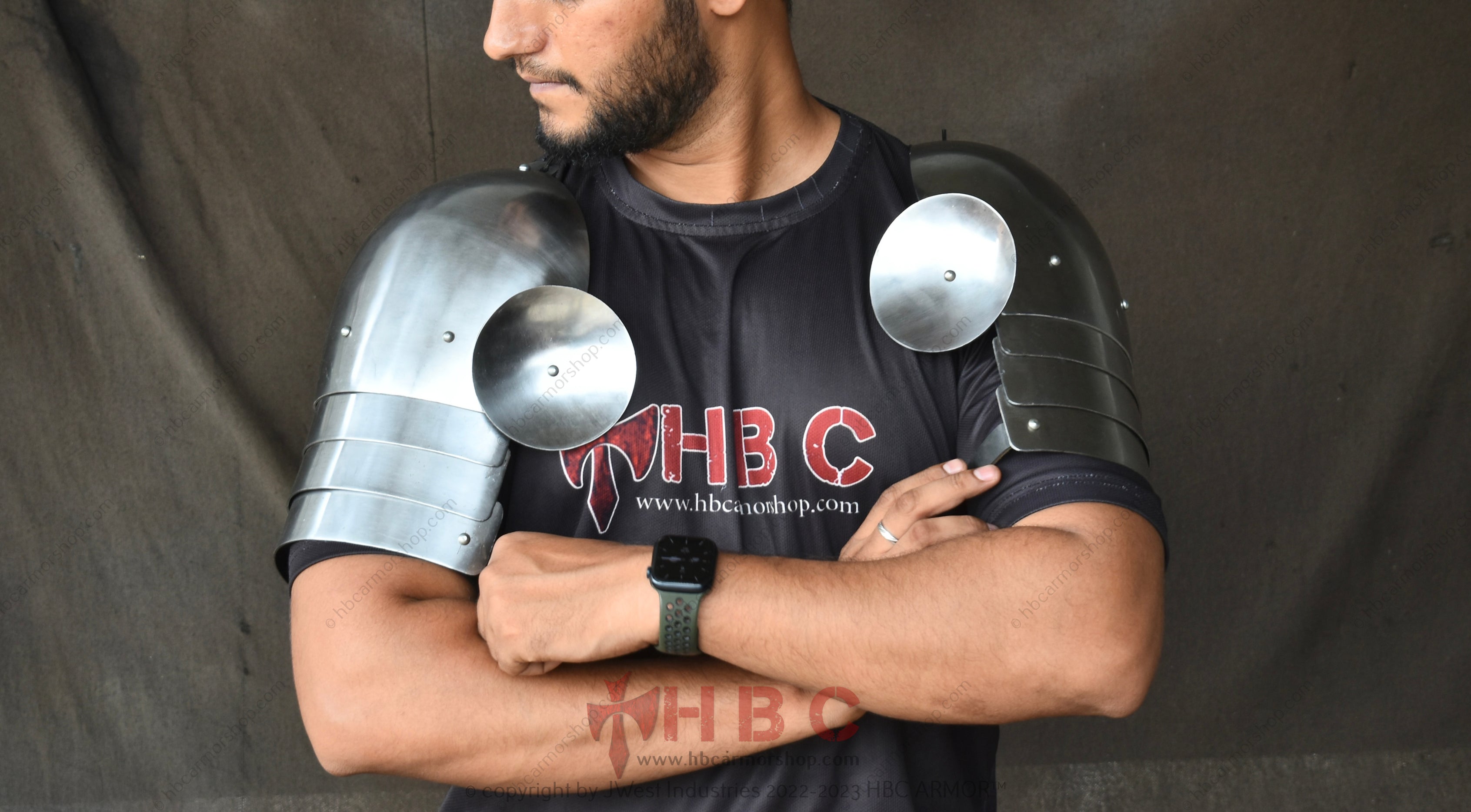 Medieval Spauldron With Rondels/European Style — HBC Armor Shop