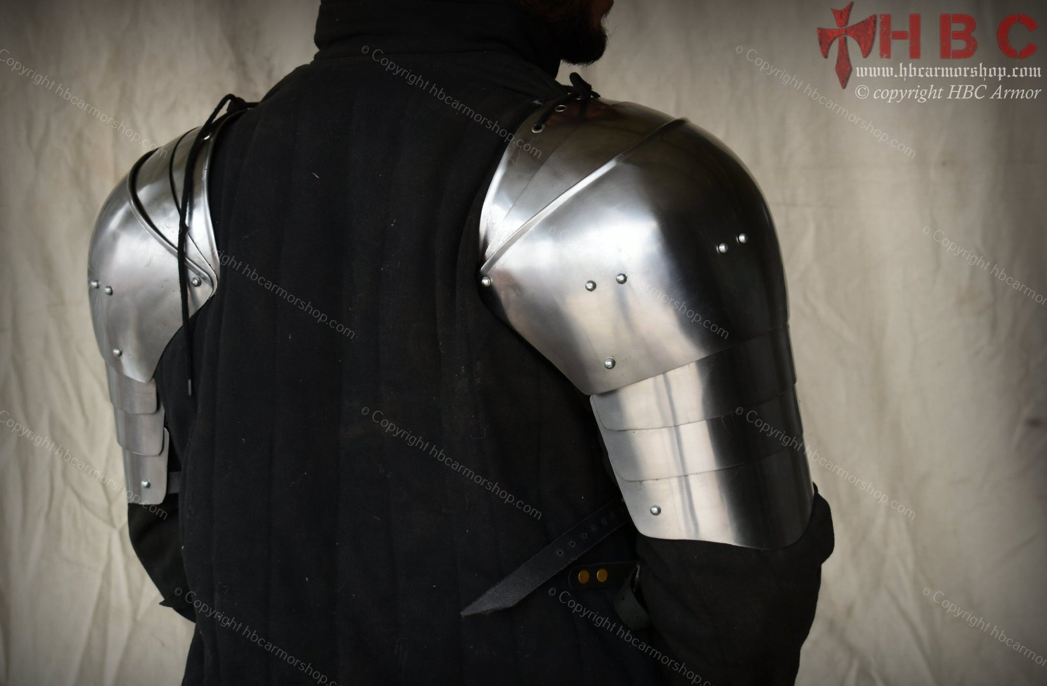 Anatomical Pauldron Shoulder Armour — HBC Armor Shop