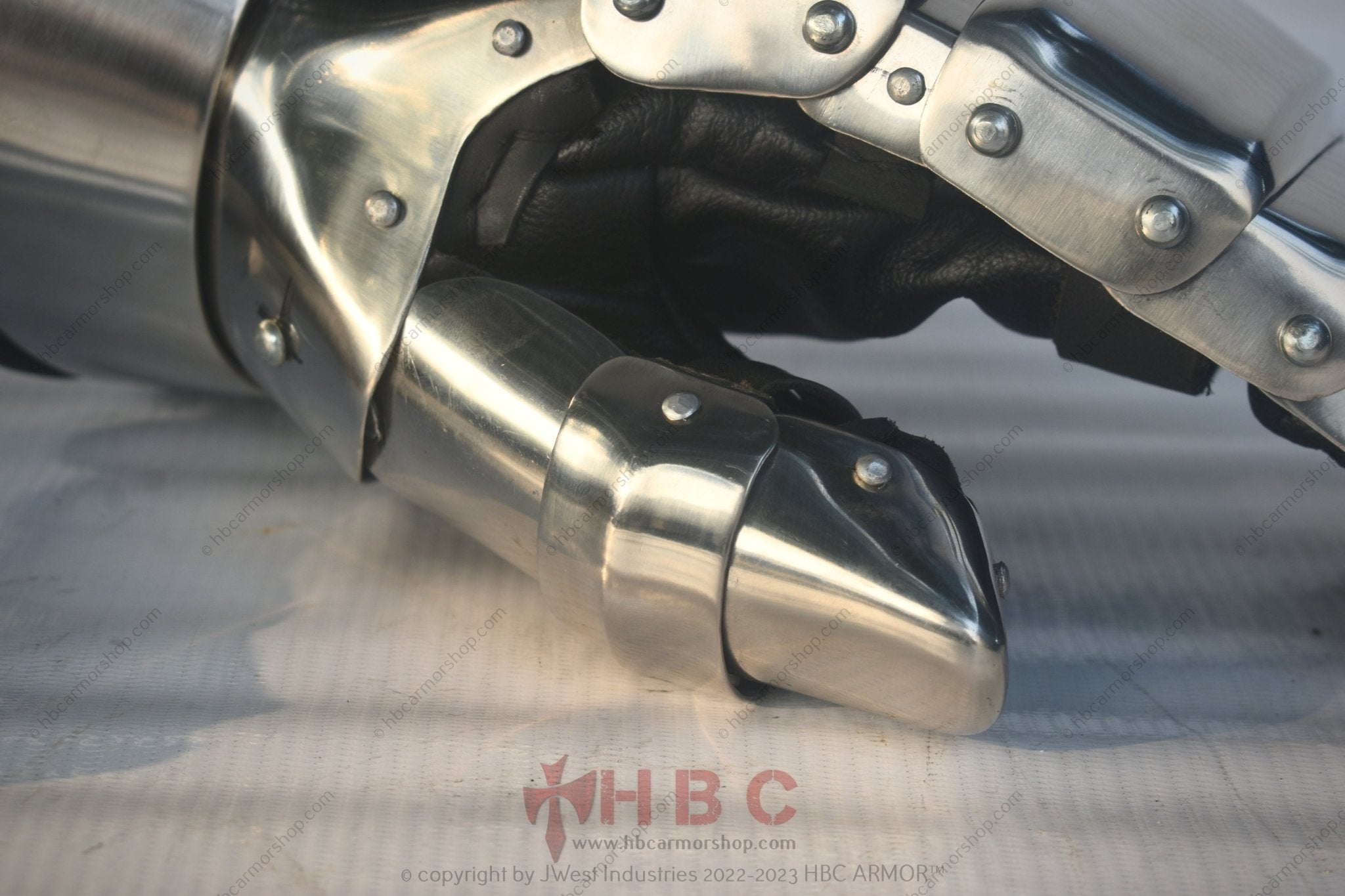BUHURT MITTEN | GAUNTLETS — HBC Armor Shop