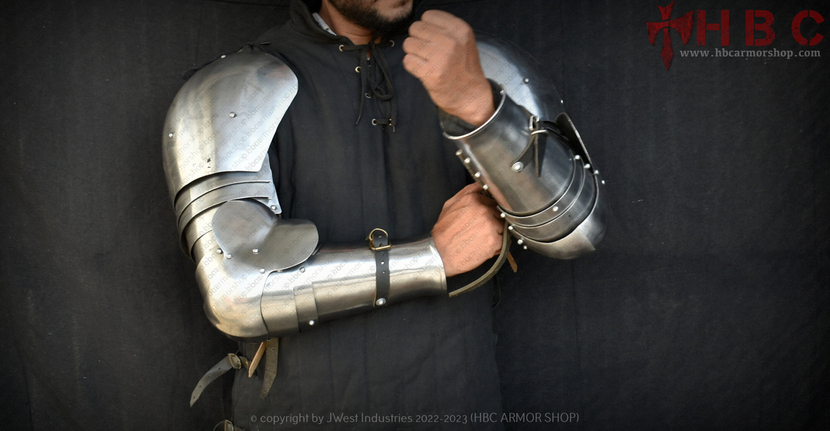 European Anatomical Arms With pauldron — HBC Armor Shop