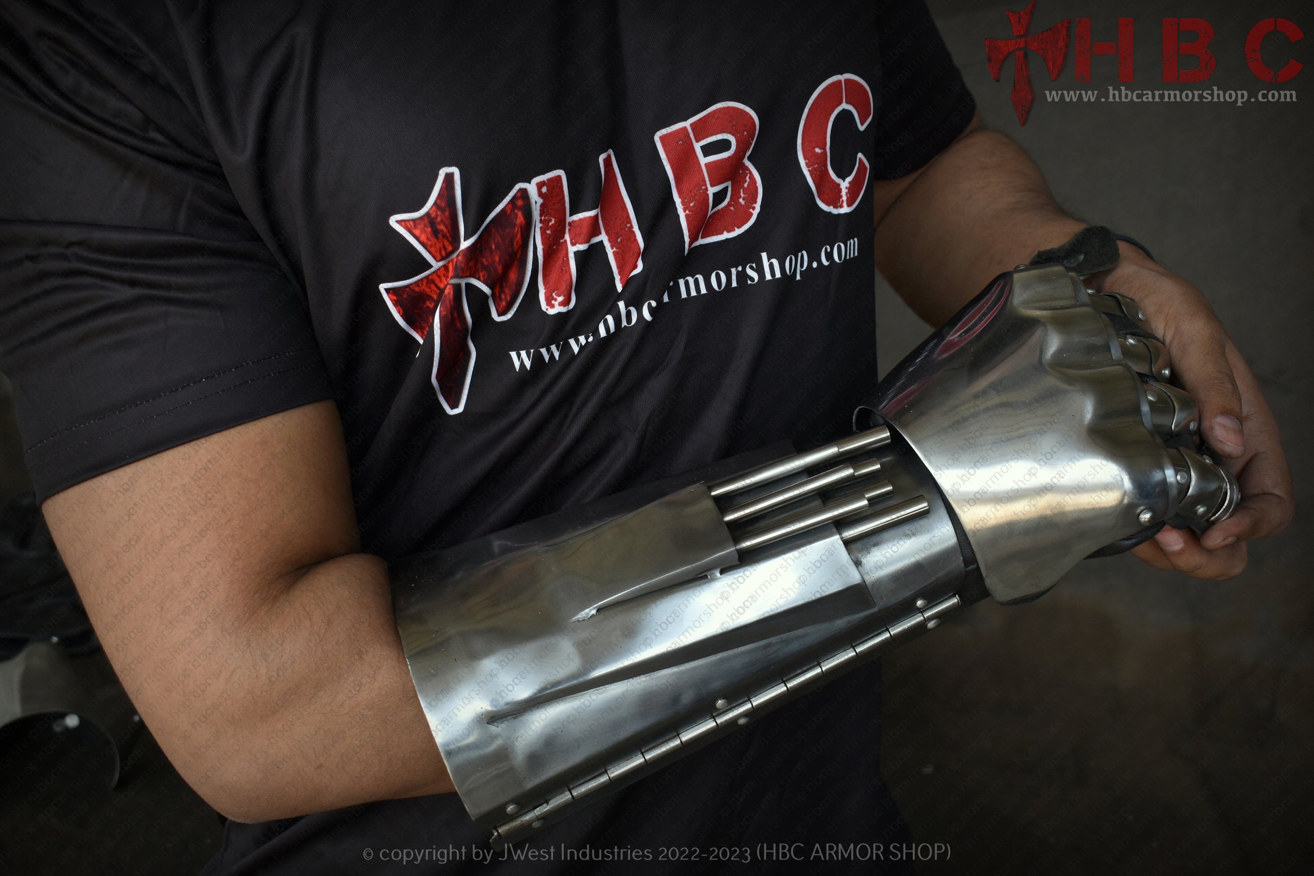 Metal LARP hybrid Gauntlet Detonator — HBC Armor Shop