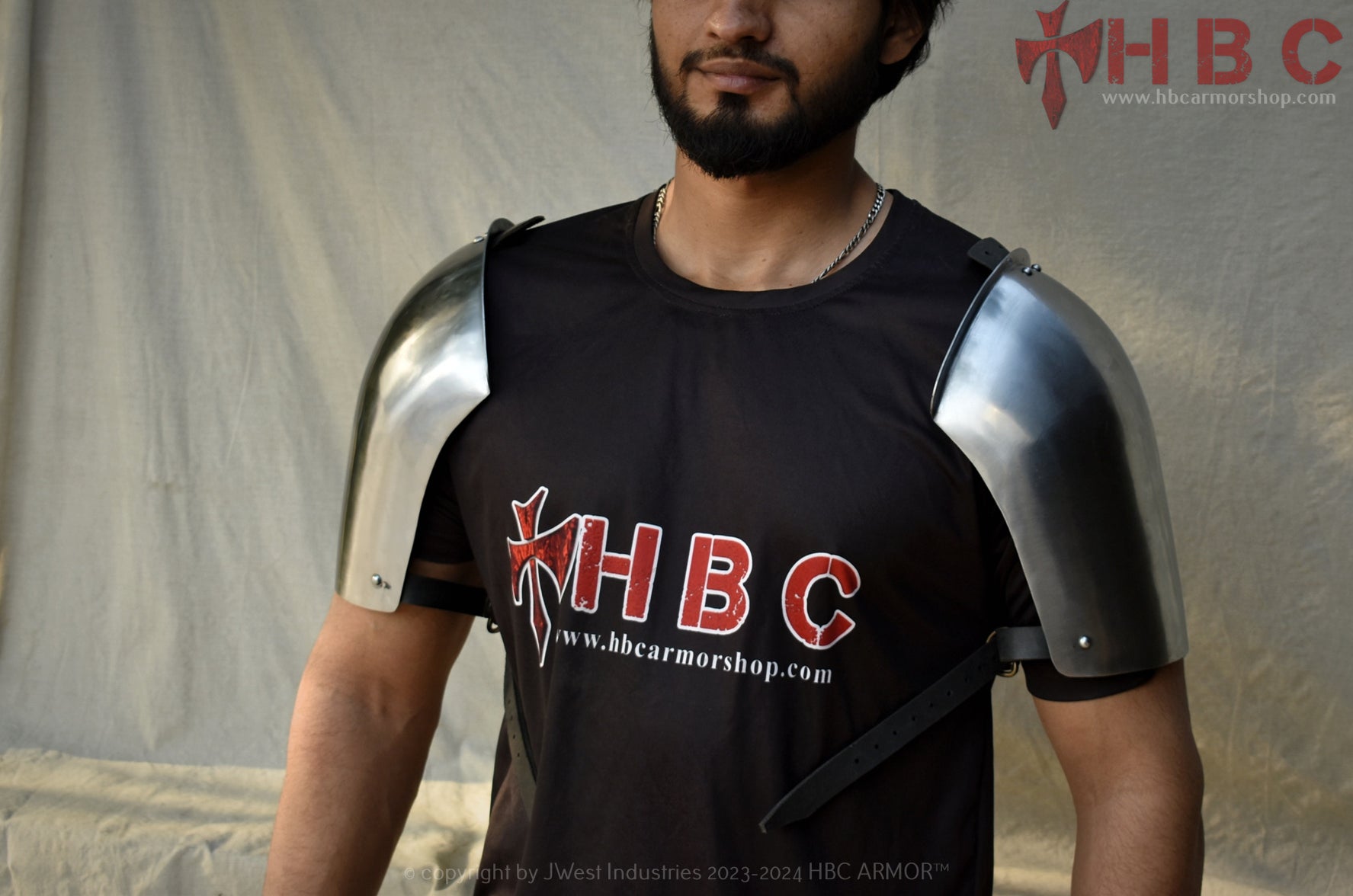 Simple pauldrons 14th century type 1 — HBC Armor Shop