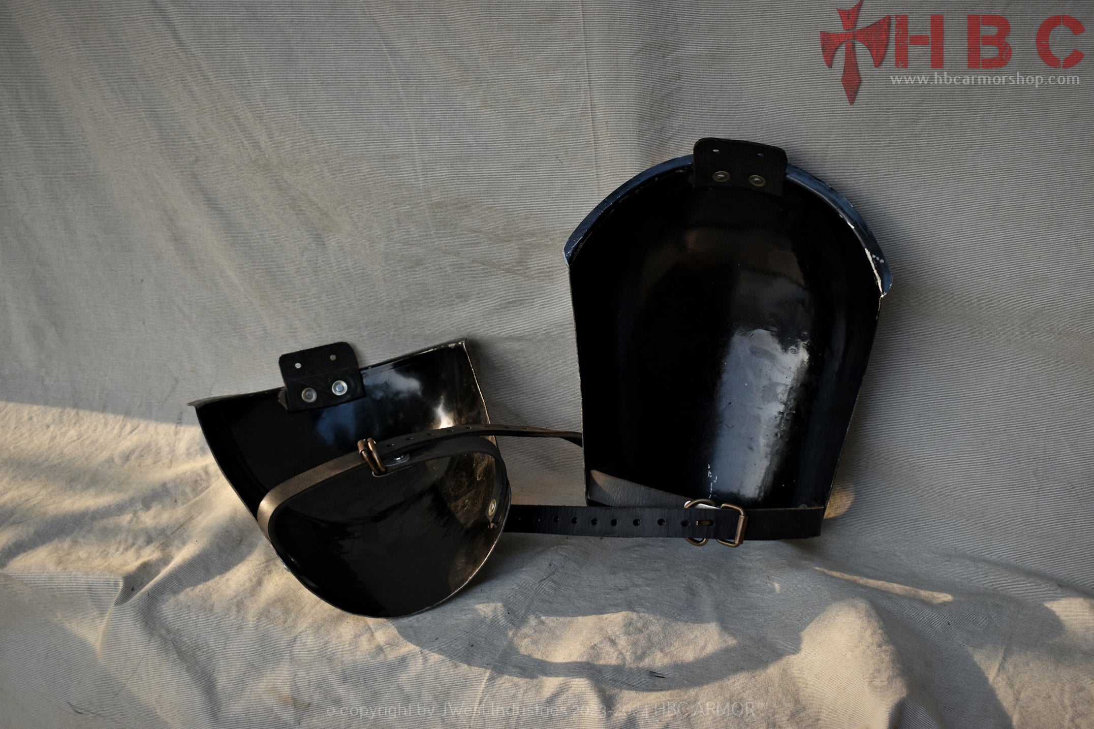 Simple pauldrons 14th century type 1 — HBC Armor Shop