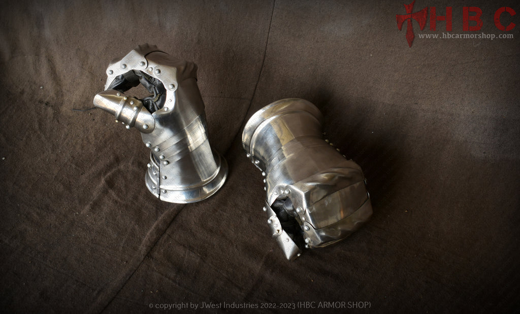 GAUNTLET/MITTENS — HBC Armor Shop