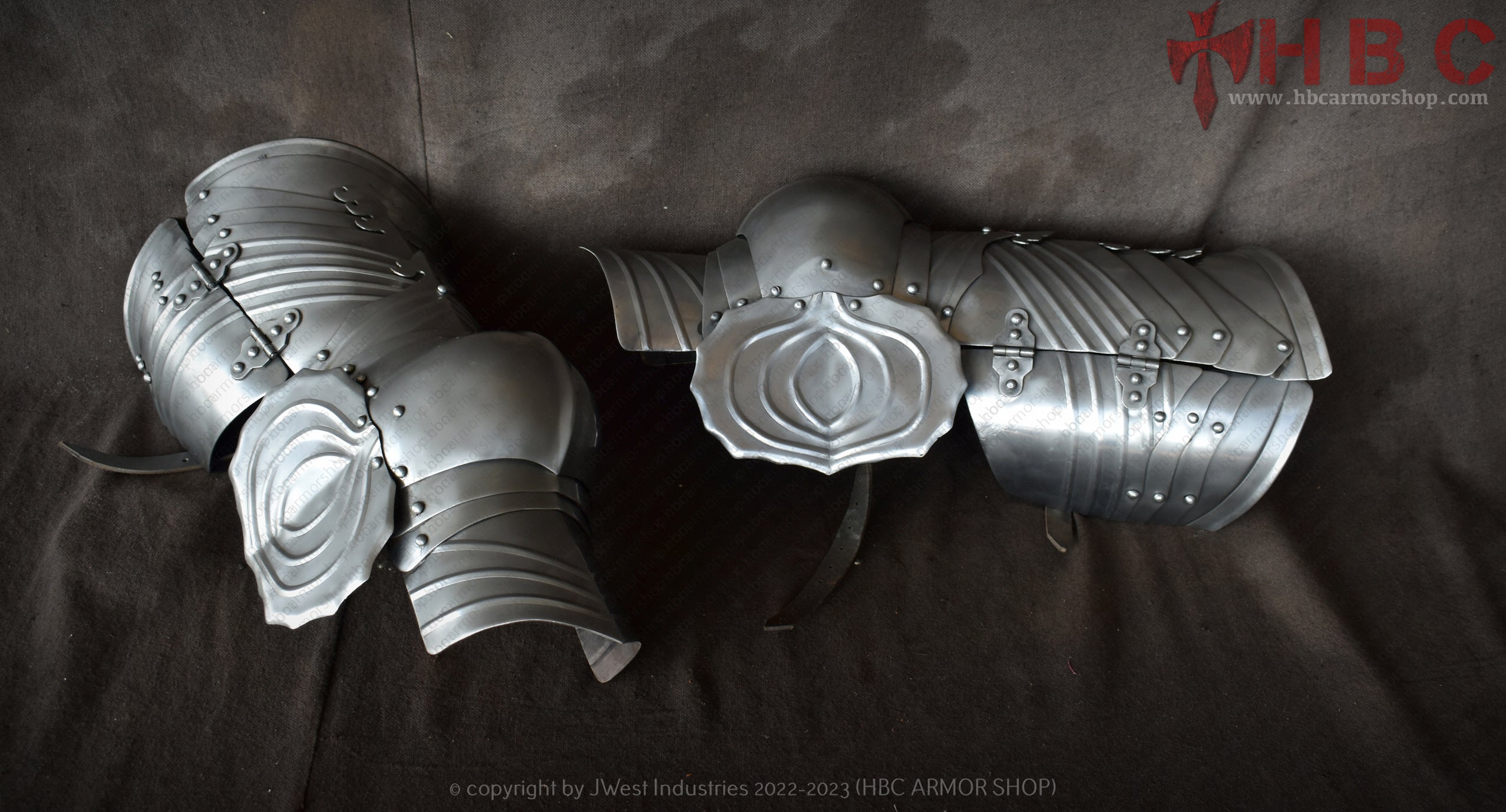 Gothic style Thigh Armour — HBC Armor Shop