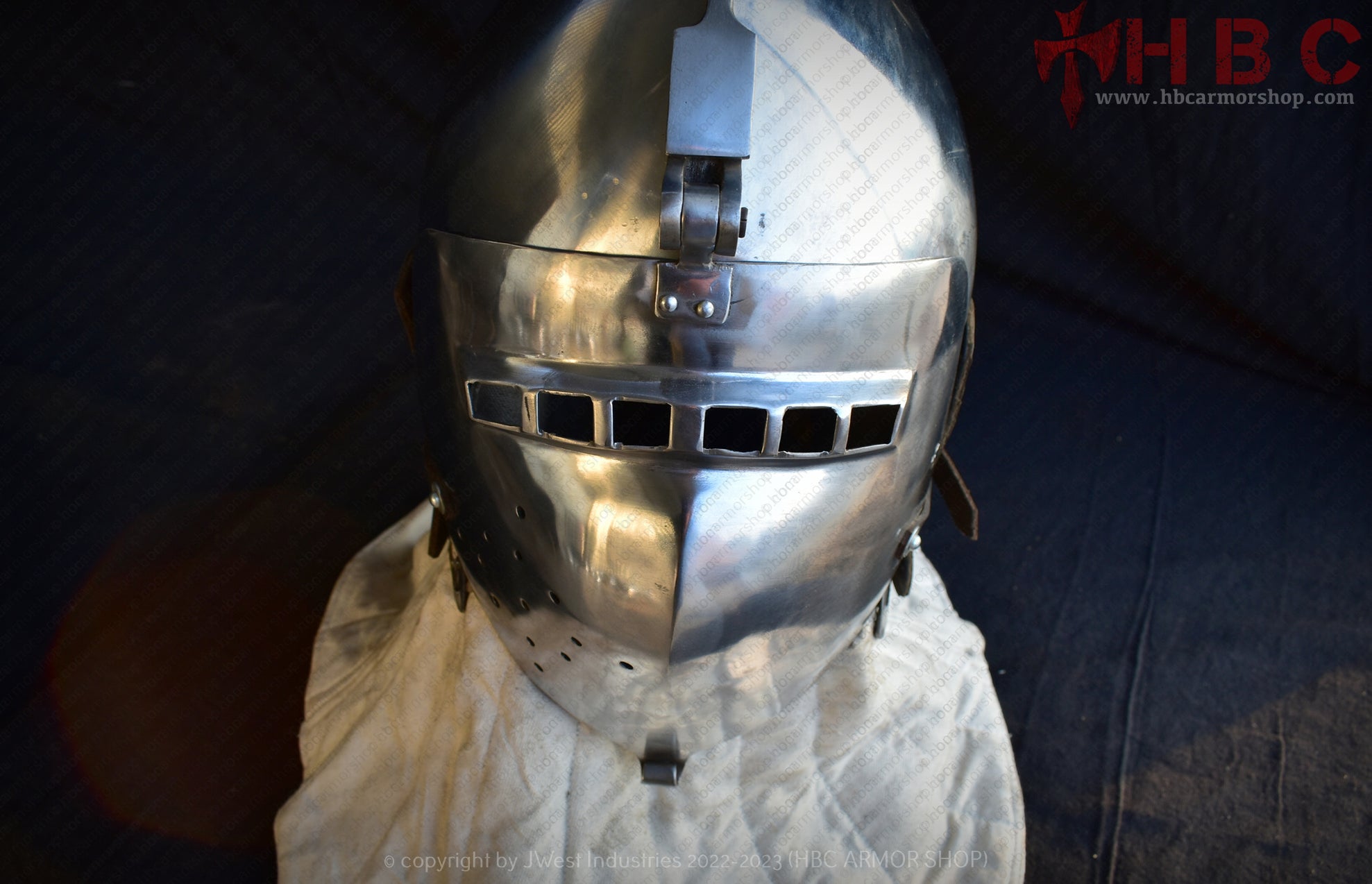 Nuremberg klapvisor Bascinet Helmet — HBC Armor Shop